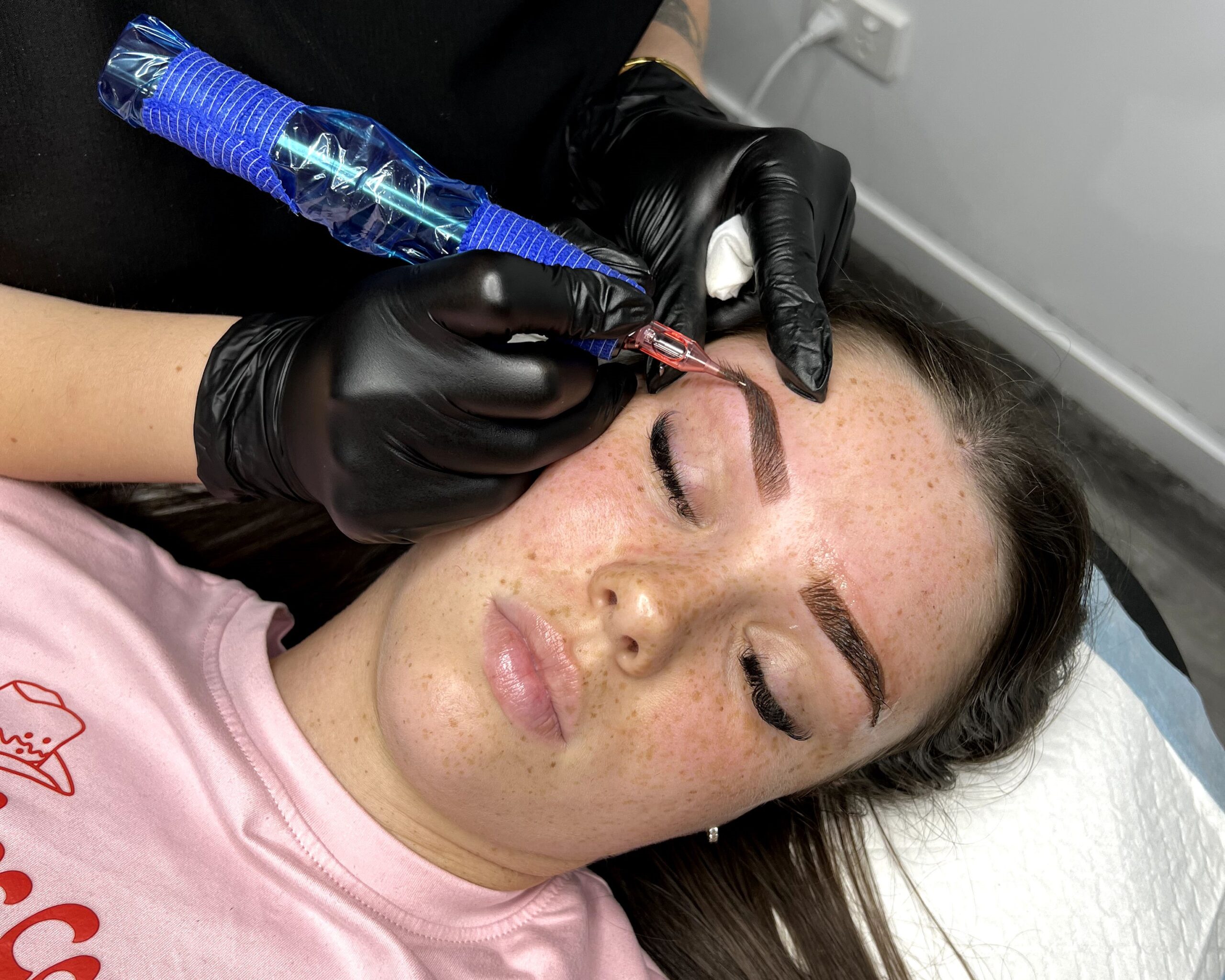 Your Go-To Salon for Beautiful Brows, Lashes & More